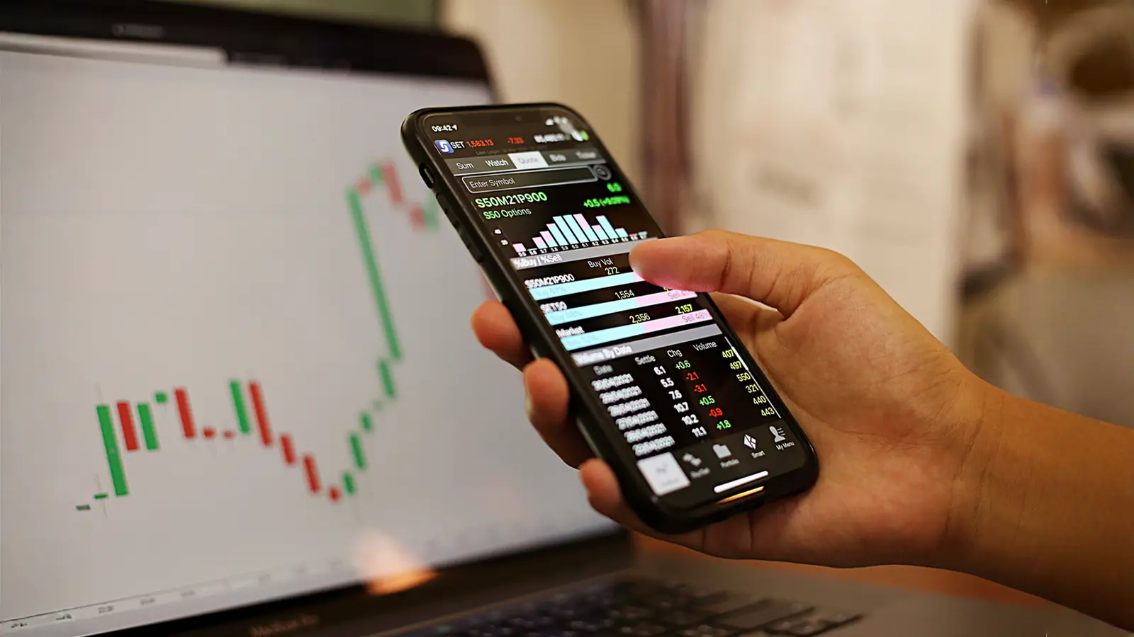 GIFT Nifty Signals Steady Start for Indian Markets Today